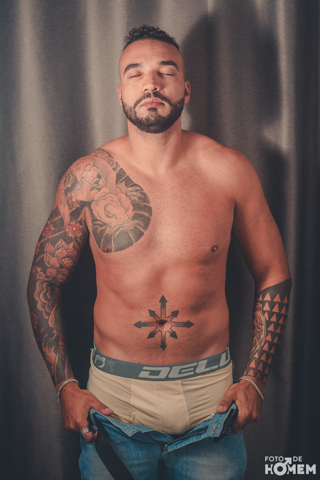 Mike Alves (83) - Eberson Theodoro